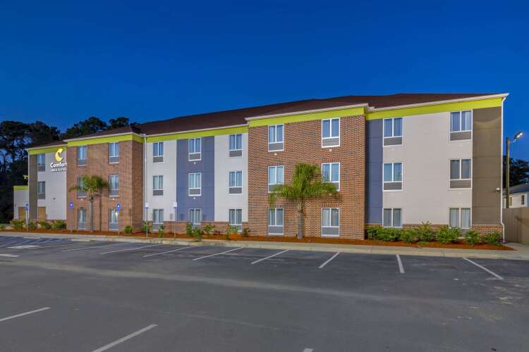 Comfort Inn & Suites - Brunswick, GA