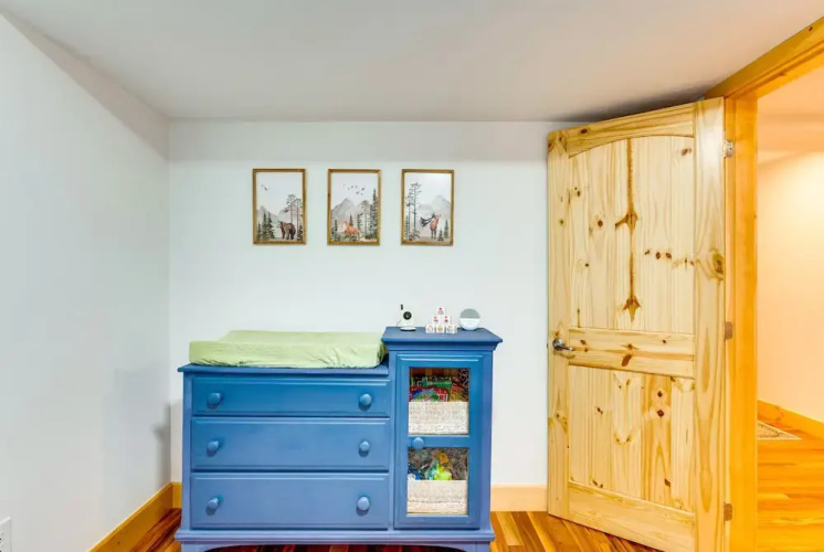 Mtn-view Deck: Scenic Conway Log Cabin! - Conway, NH
