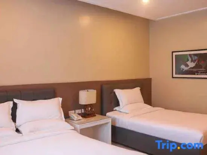 Iloilo Gateway Hotel & Suites - Pavia, Philippines