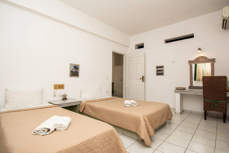 Aquarius Apartments - Crete