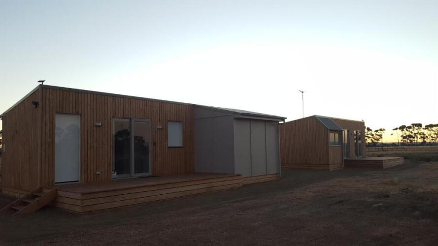 Lara Lodge - Geelong