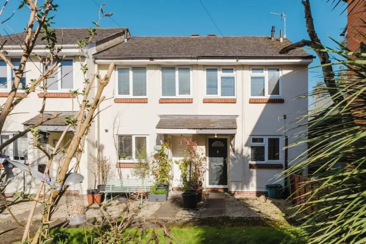 Corner House - Bright 2bd In Cheltenham - Cheltenham