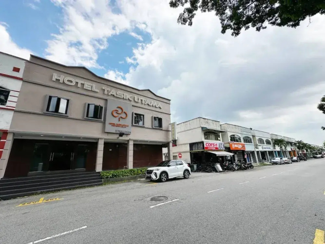 Hotel O Tasik Utama - Durian Tunggal