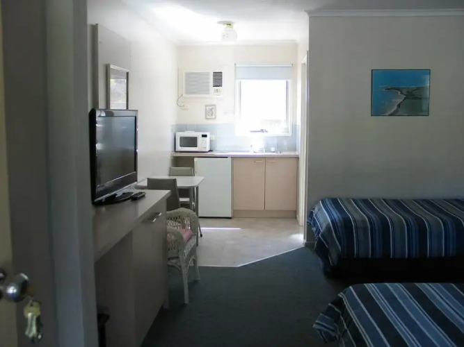 Balnarring Village Motor Inn - Shire of Mornington Peninsula