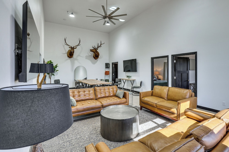 Escape To The Black Hills! Modern Countryside Home - Sturgis, SD