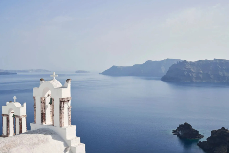 Alisaris Caves - Oia
