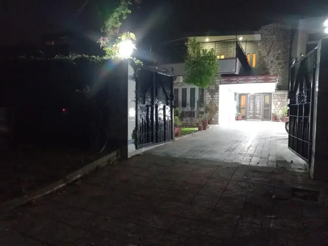 Travel Inn Islamabad - Islamabad