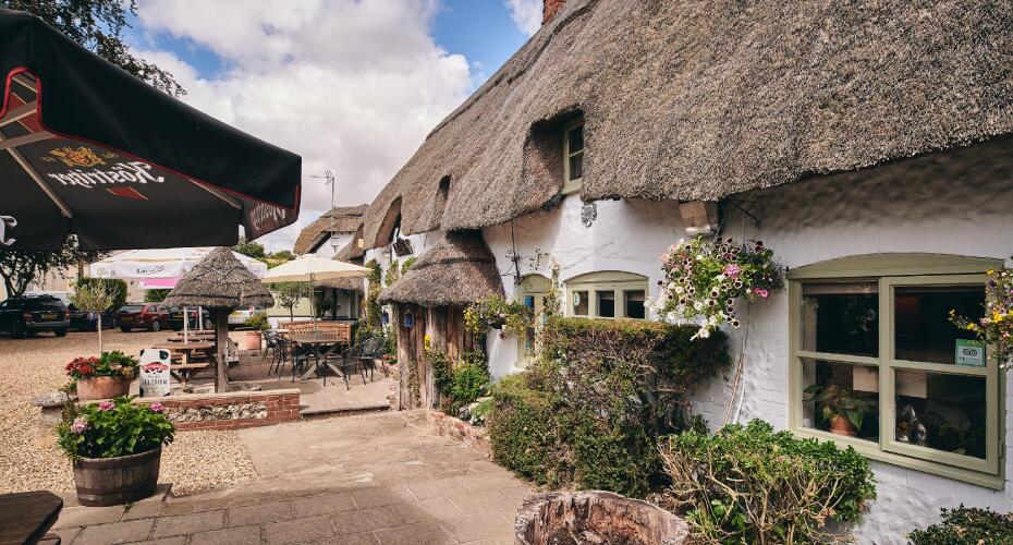 The Hatchet Inn - Cotswolds