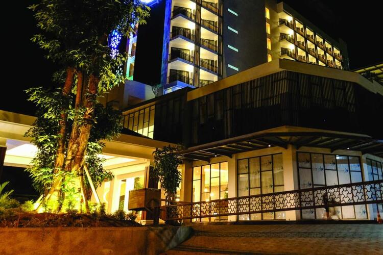 Illira Hotel Banyuwangi - Banyuwangi