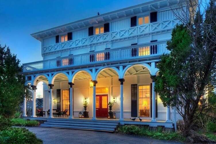 The Hamilton Hoppin House - Rhode Island
