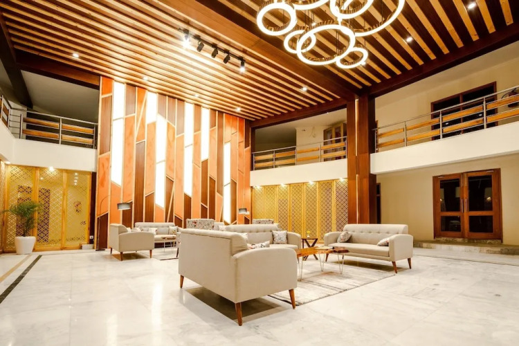 Anand Vardhan Resorts - Kullu