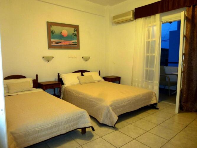 Summer Holiday By Atalos Suites - Santorini