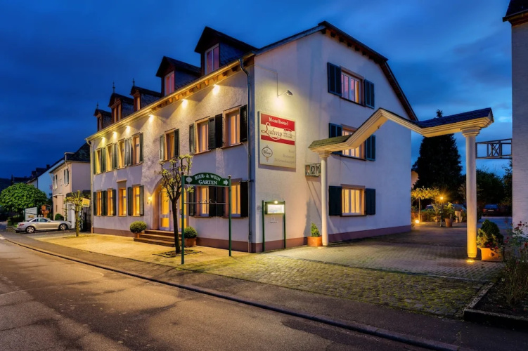 Moselhotel Ludwigs - Leiwen