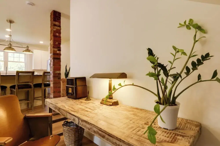 1 Block To Loveland Bike Trail: 'The Frog Man Inn' - Loveland