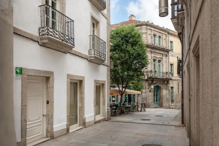 Bow Monumental By Como En Casa - Vigo