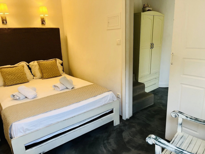 Navy Blue Suites - Mykonos