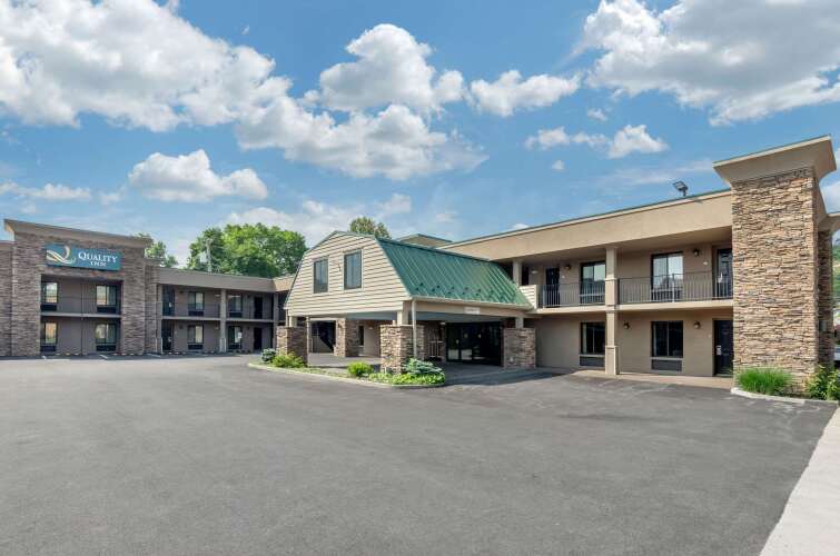 Quality Inn - Covington, VA