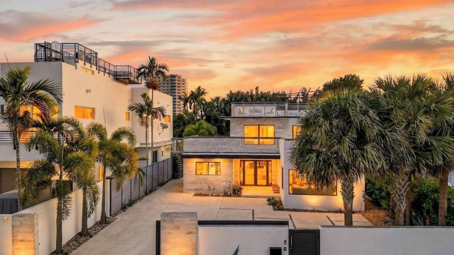 Soleil Modern By Avantstay Design-forward Stay + Resort-style Pool + Hot Tub + Near The Beach - Fort Lauderdale
