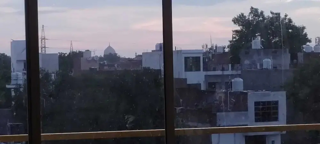 Sunrise Homestay Agra-rooftop View Taj Mahal - Agra