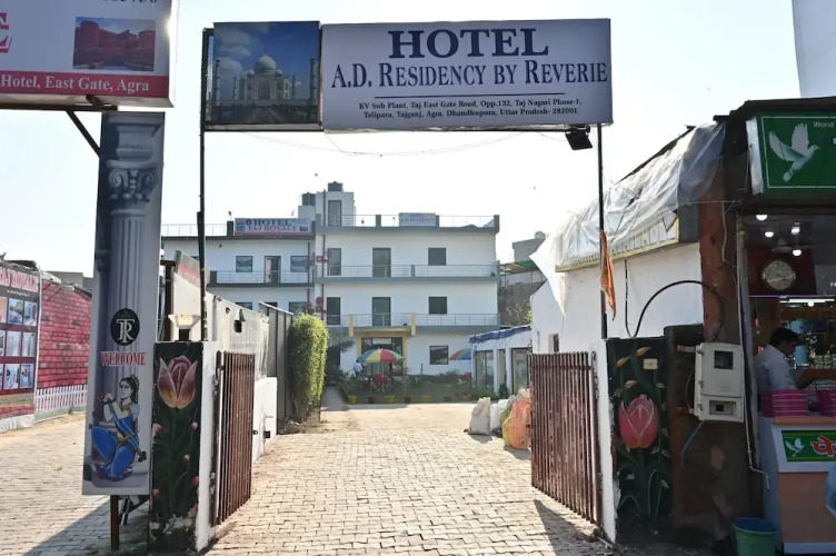 Hotel A.d. Residency By Reverie - Agra