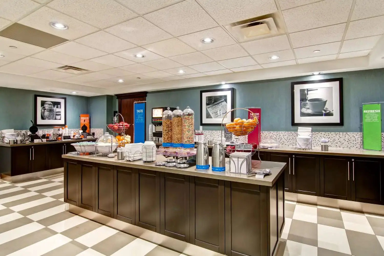 Hampton Inn Sudbury - Grand Sudbury