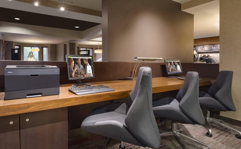 Courtyard By Marriott Akron Fairlawn - Akron, OH