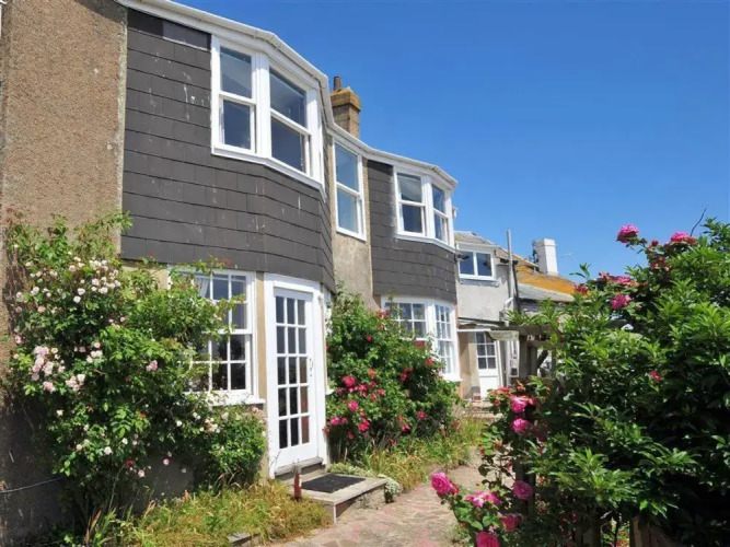 Ross House - Lyme Regis