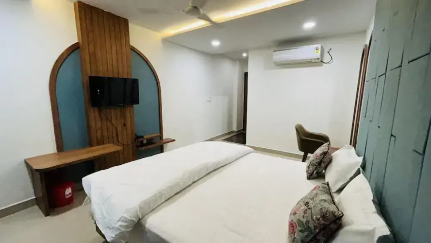 The Gamora Hotel - Gwalior