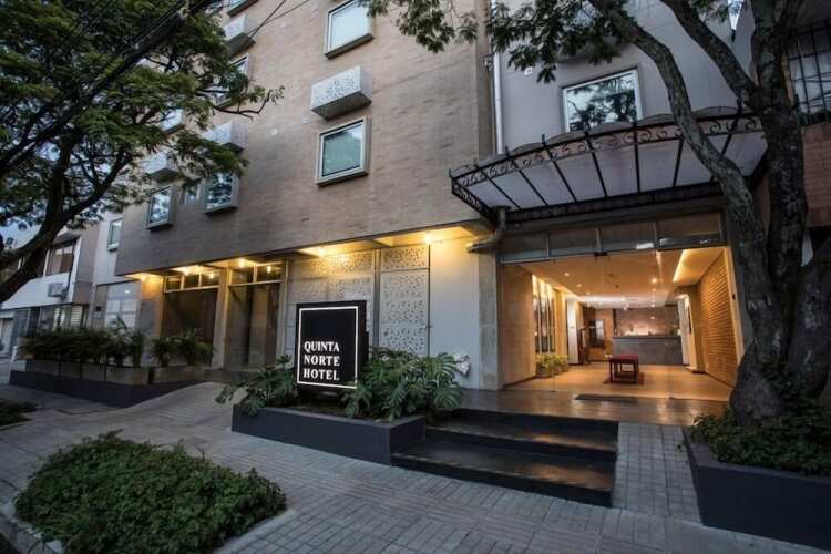 Hotel Quinta Norte Chipichape Cali - 산티아고데칼리