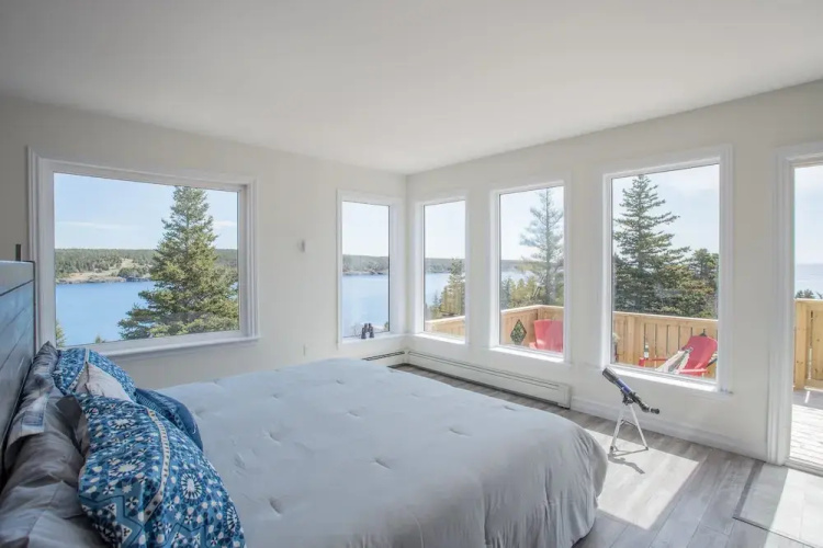 Whale House Guest House - Newfoundland and Labrador