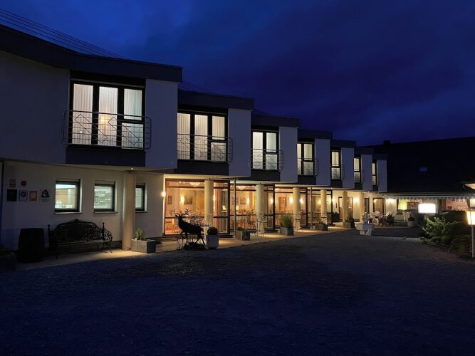 Hotel Altitude - Burg-Reuland