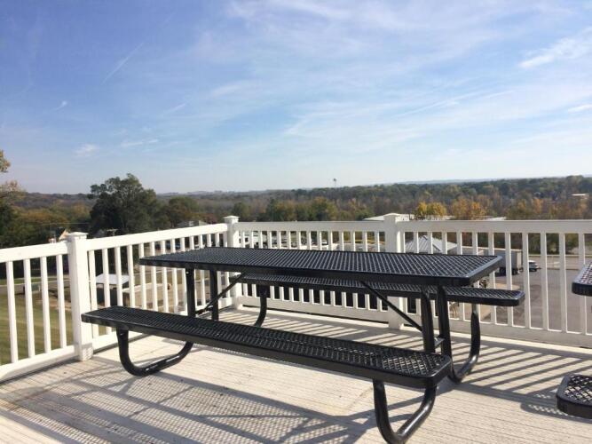 Savanna Inn & Suites - Savanna, IL