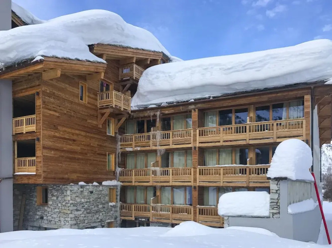Hotel Ski Lodge - Tignes