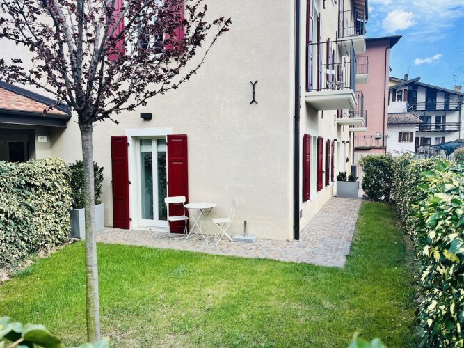 Albola Suite Holiday Apartments - Riva del Garda
