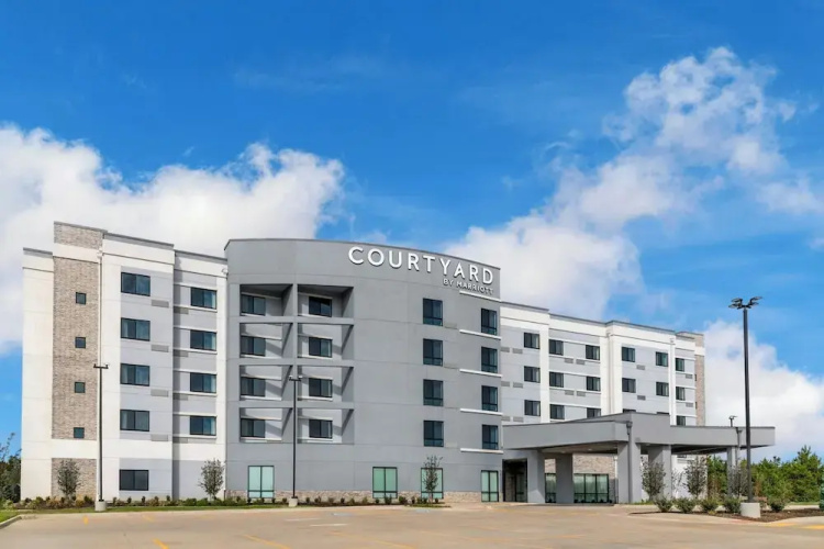 Courtyard By Marriott Sherman - Pottsboro, TX
