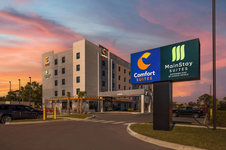 Comfort Suites Fort Myers East I-75 - Fort Myers, FL
