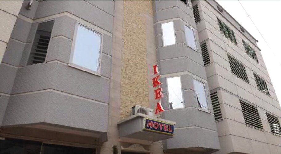 Ikea Hotel - Tirana