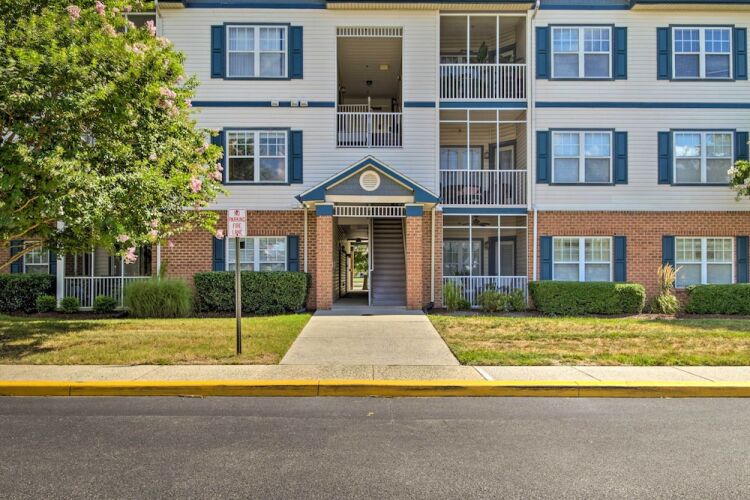 Pet-friendly Lewes Condo ~ 4 Mi To Beaches! - Cape Henlopen State Park, Lewes