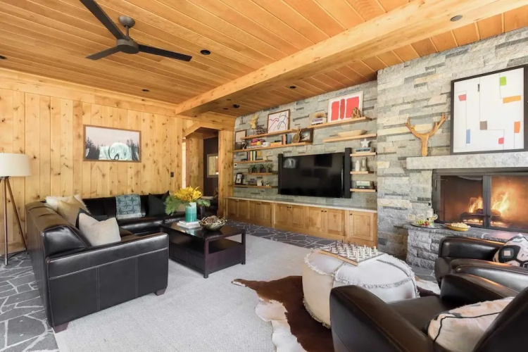 Hunter By Avantstay Award-winning Riverfront Cabin 5 Minutes From Palisades - Lake Tahoe