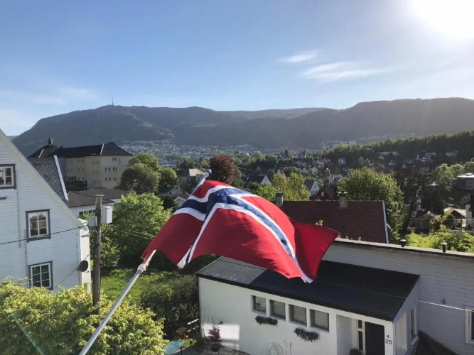 # 1 Mountain View - Bergen