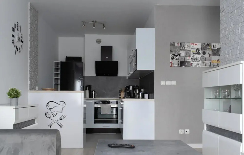 Rentplanet - Apartament Przy Lotnisku - Poznań