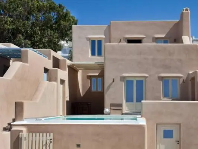 Voreina Gallery Suites - Santorini