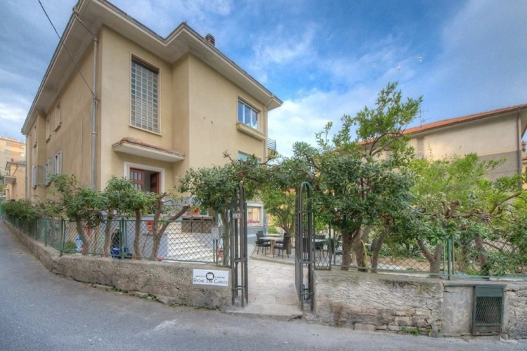 Rione San Carlo - Finale Ligure