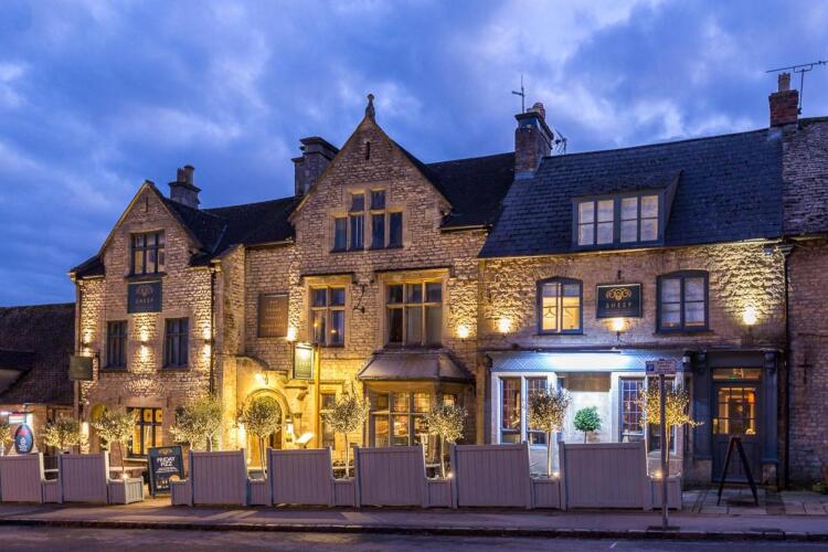 The Sheep On Sheep Street - Stow-on-the-Wold