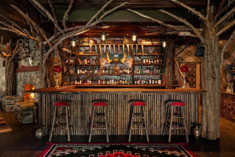 Urban Cowboy Lodge - Margaretville, NY