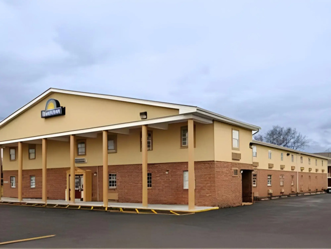 Days Inn Amherst - Oberlin, OH