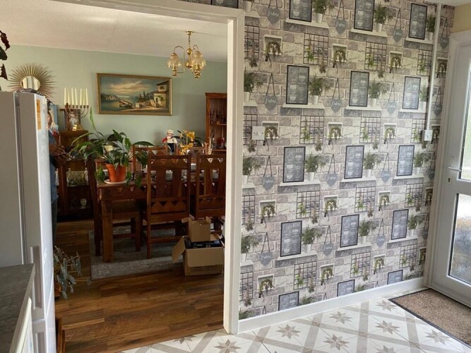 Captivating 2-bed House In Amesbury, Salisbury - Amesbury