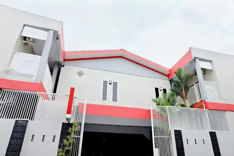 Oyo 2595 Hotel Jinan Makassar - Makassar