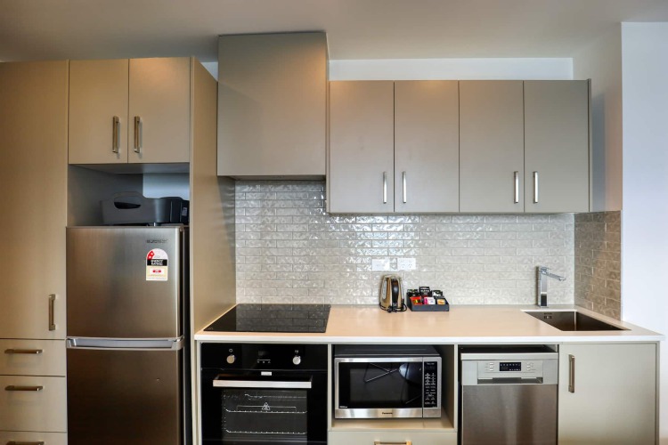 Ramada Suites By Wyndham Victoria Street West - Auckland