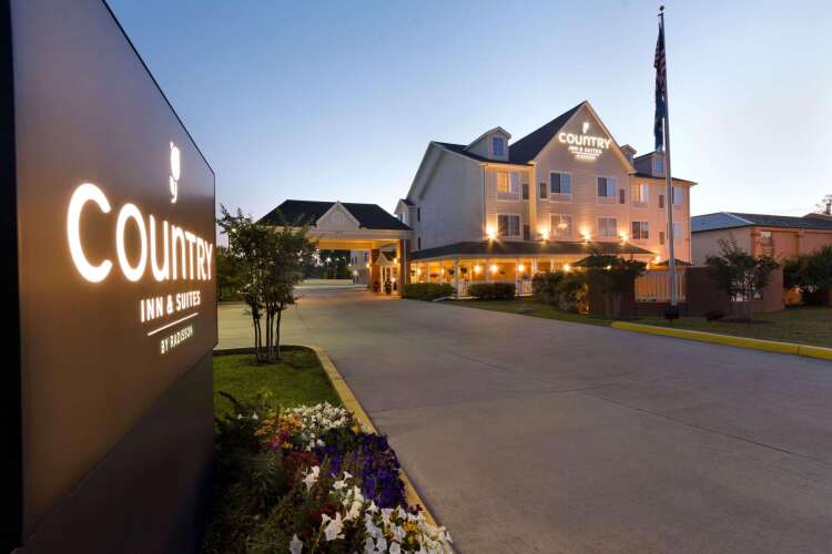 Country Inn & Suites By Radisson, Covington, La - Mandeville, LA